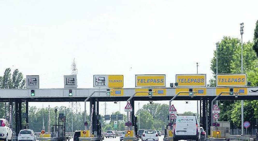 Telepass, scatta il controllo: non cambiarlo di macchina | Arriva il ...